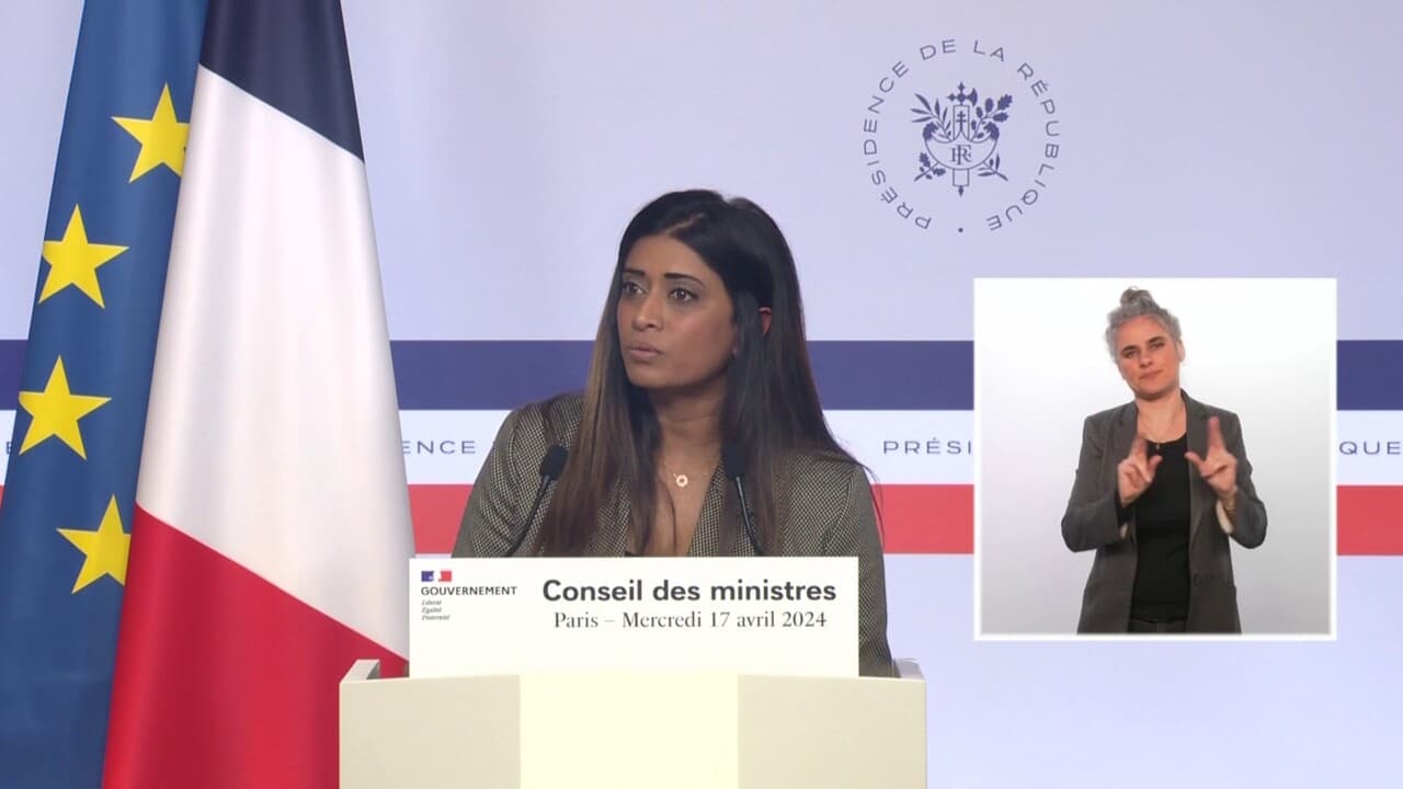 Des démissions en cascade chez la porte-parole du gouvernement - Journal-Info